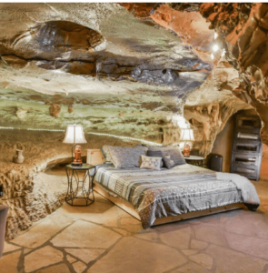 The Top 7 World's Coolest Caves You Need To Visit - The Worth of Words ...